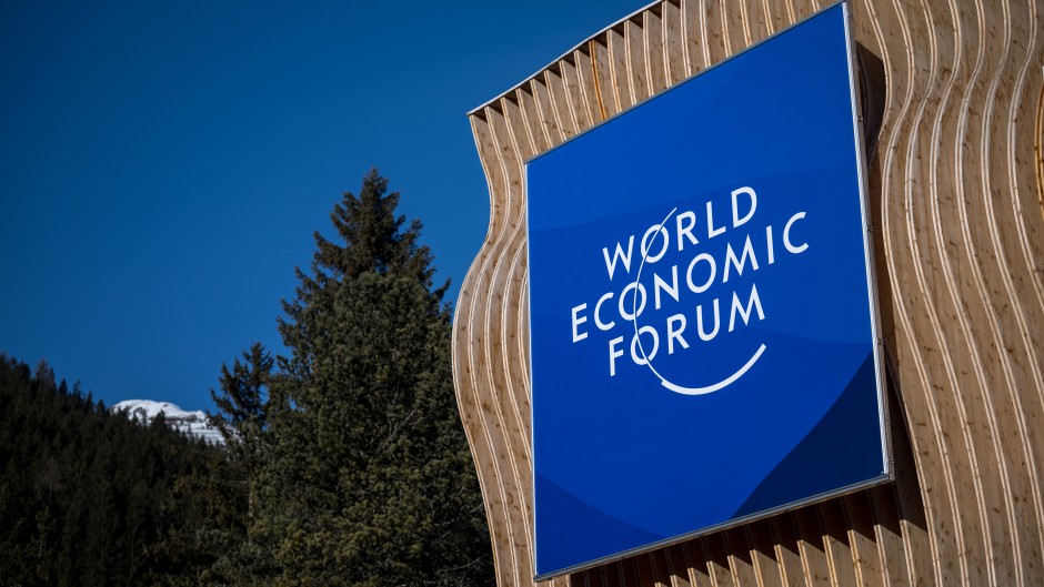 WEF | SA goes on charm offensive to woo investors - eNCA