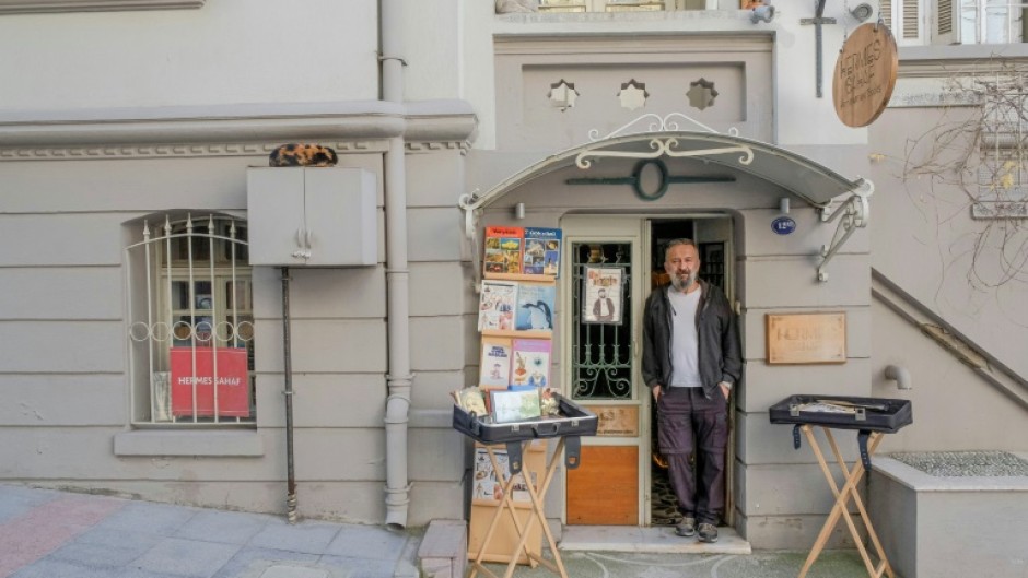 Hermes vs Hermes: Turkish bookseller takes on French giant - eNCA