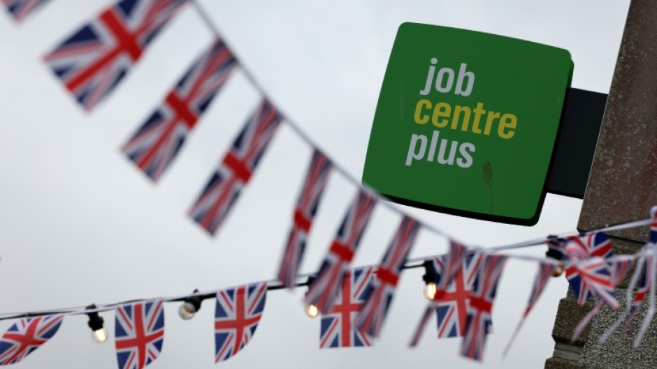 UK risks a 'lost generation' of jobless young people - eNCA