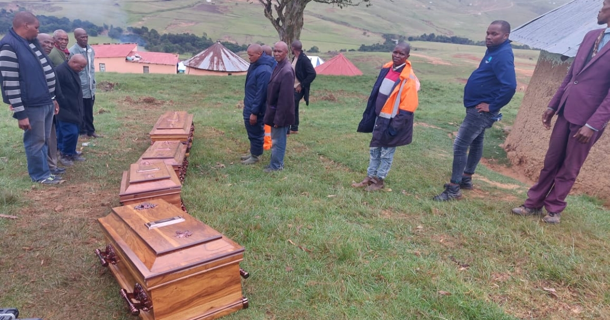 PICTURES FROM THE FIELD - 8 November 2022 | eNCA