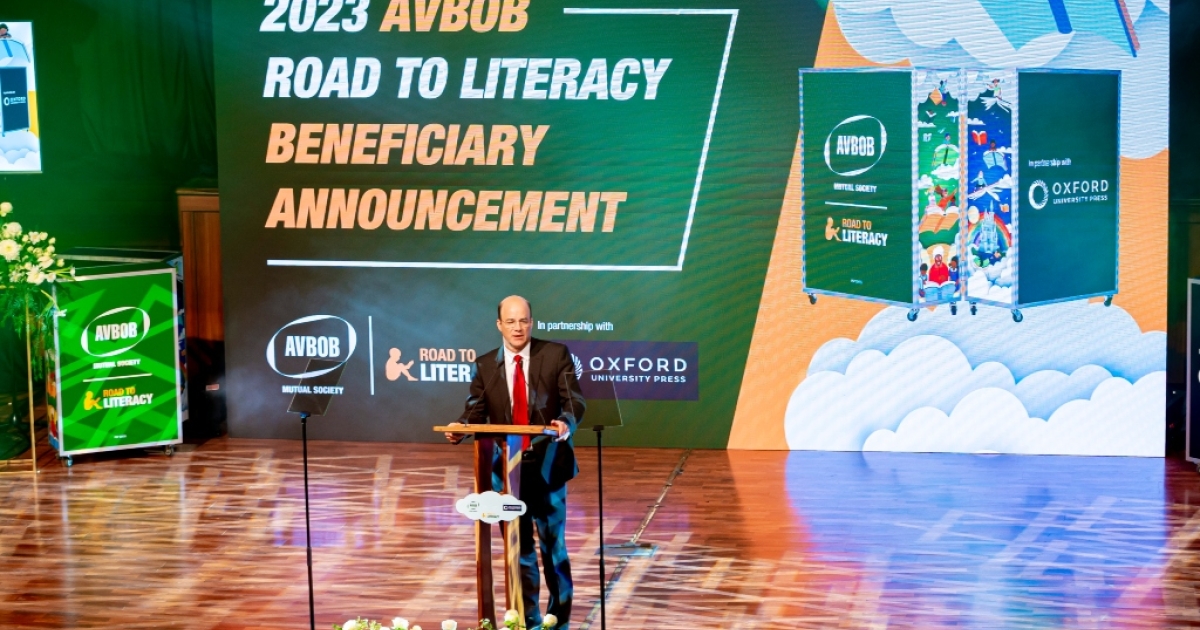 AVBOB and Oxford University Press Southern Africa donate thousands of ...