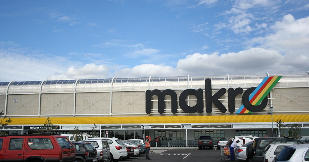 Makro outsources staff as workers strike | eNCA
