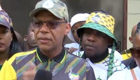 WATCH | ANC's Mabe speaks outside Luthuli House - eNCA