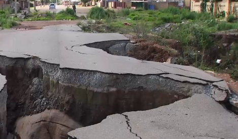 Graves collapse into sinkholes in Merafong - eNCA
