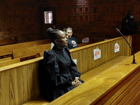 Mkhwebane says legal team still representing her - eNCA