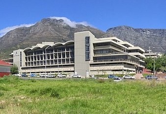 CPUT sends students home after violent protests - eNCA