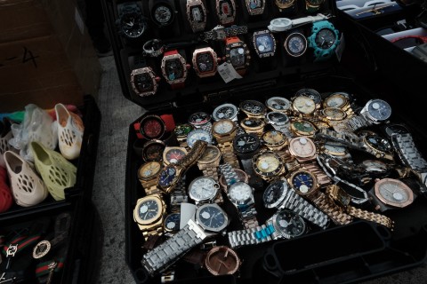 Fake goods trade | Clamping down on counterfeit goods - eNCA