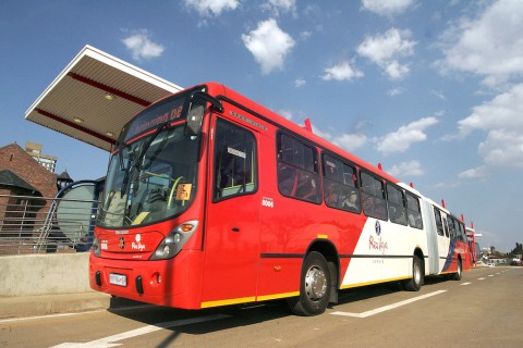 Rea Vaya passengers left stranded as buses stop operating - eNCA