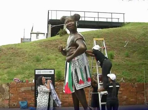 Human Rights Day | Statue of Hope draped in Palestinian colours - eNCA