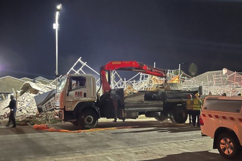 Death toll in George building collapse rises - eNCA