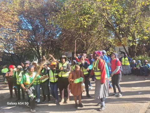 Second week of rot as Pikitup workers strike for jobs - eNCA