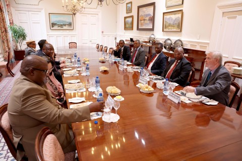 Ramaphosa holds working dinner with GNU members - eNCA