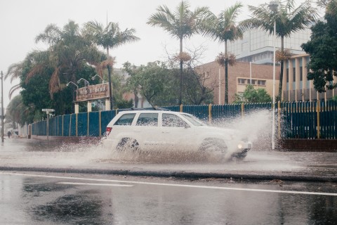 Weather warning | Emergency services on high alert in Ekurhuleni - eNCA