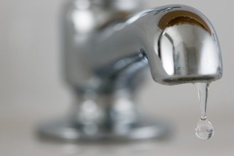 Outrage after weeks of no water in Verulam - eNCA