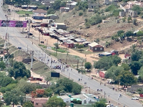 WATCH | Mozambique Unrest | Lebombo border post update - eNCA