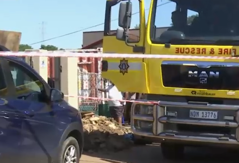 WATCH | A building collapses in Phoenix, Durban - eNCA