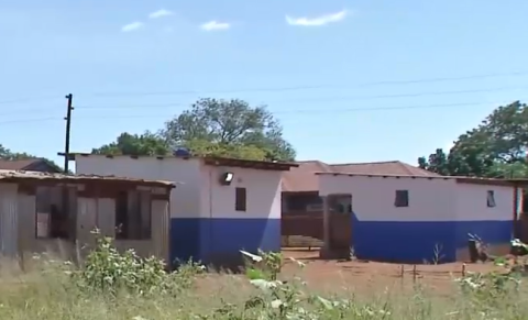 School toilets | Communities decry 'quick-fix' ablution solution - eNCA