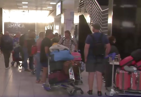 49 Afrikaners to leave SA for US on chartered flight - eNCA