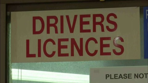 Driving licence machine | Frustration grows for drivers - eNCA