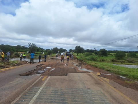 9 dead, residents homeless, 439 roads destroyed – Rain wreak's havoc in ...