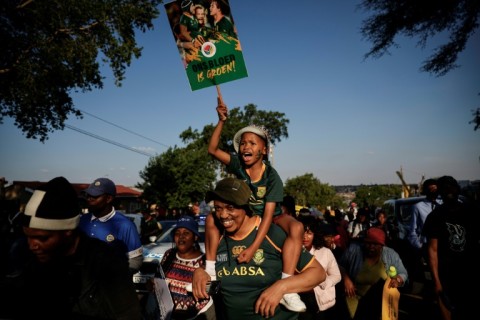 World-Cup winning Springboks receive roaring welcome - eNCA