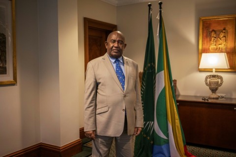 Comoros president sworn in after disputed poll - eNCA