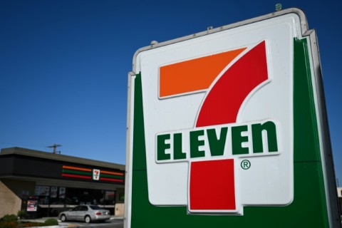 7-Eleven owner announces counter-bid to foreign buyout - eNCA