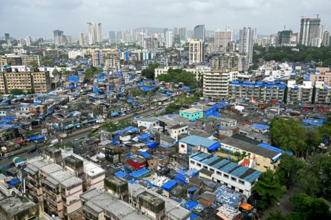 In India's Mumbai, the largest slum in Asia is for sale - eNCA