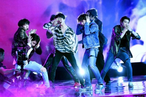 K-pop heartthrobs BTS to kick off world tour in April - eNCA