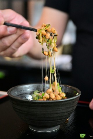 Slimy beans: Japanese natto disgusts and delights the world - eNCA