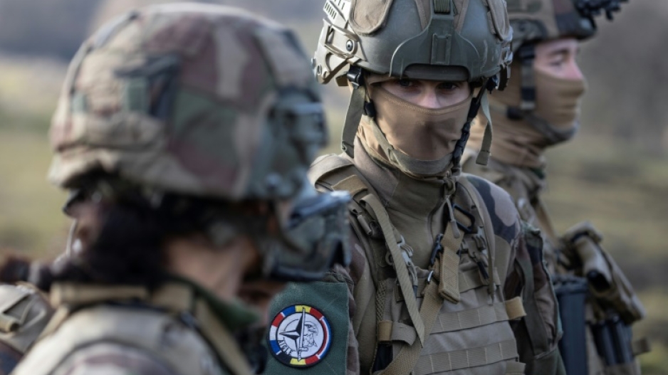 French tanks join NATO defensive line in Romania | eNCA