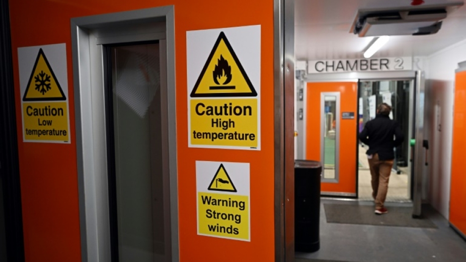 UK mega-lab generates weather to test homes of future | eNCA